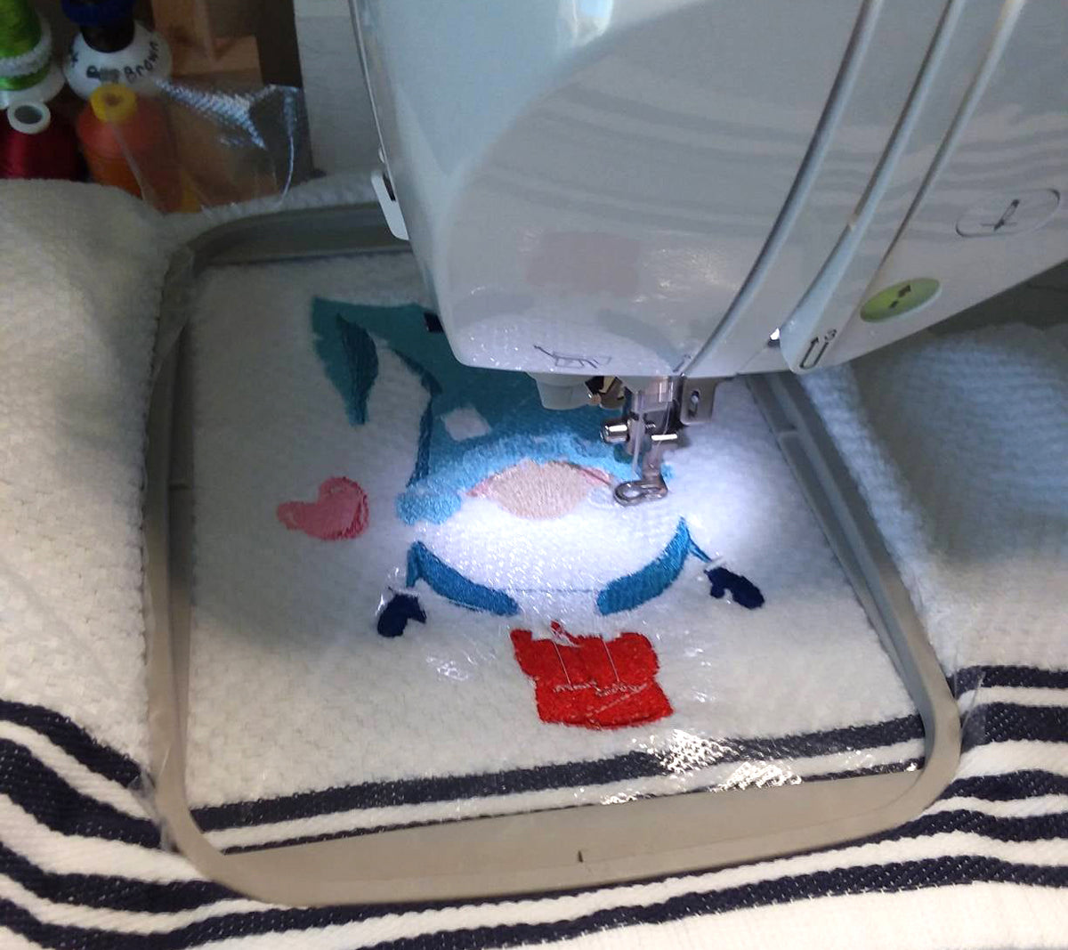 Christmas Elf - machine embroidery design – Stitching Blues